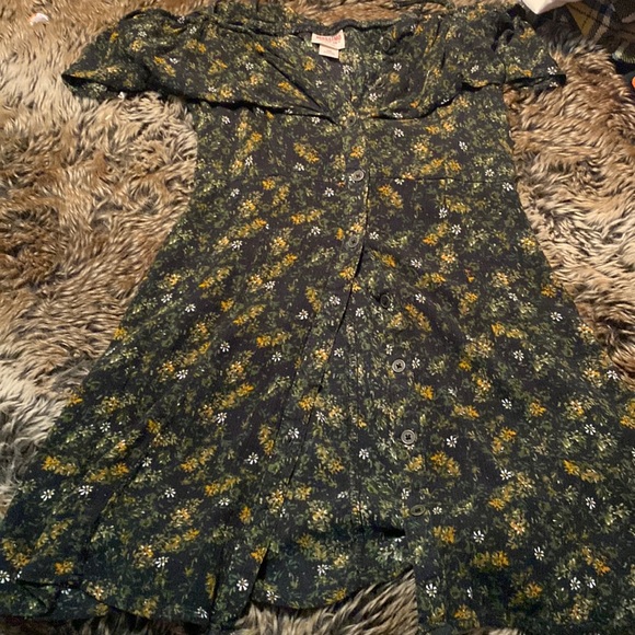 Mossimo Supply Co. | Dresses | Pretty Flow Flower Dress Short Colors ...